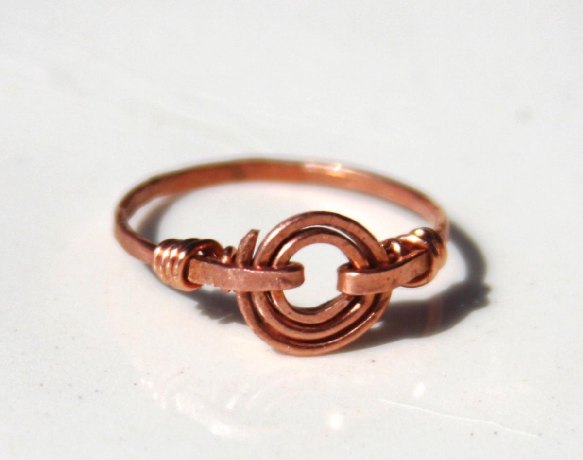 Copper Hammered Swirl Ring, Thin Ring on Luulla